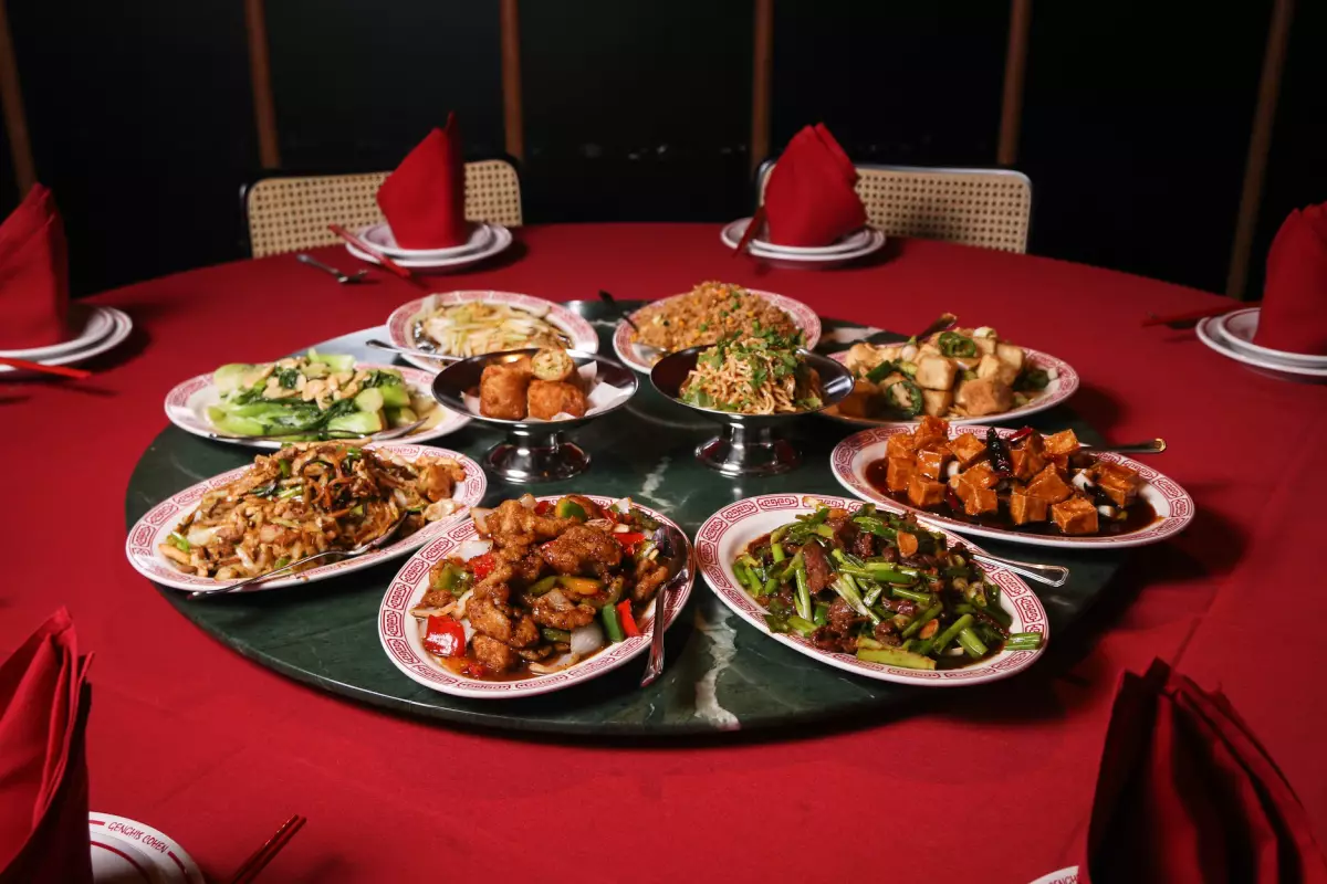 genghis cohen natal Yahudi