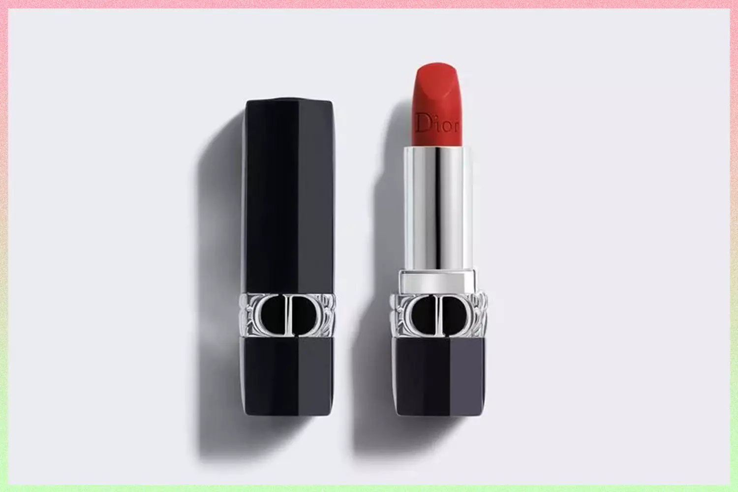 Labial vermello Rouge Dior en ton 999