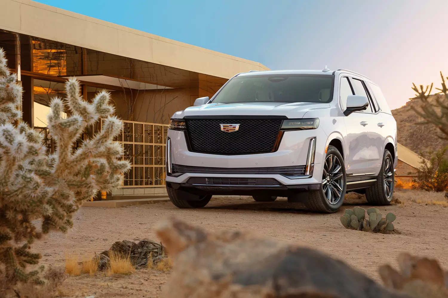 Kagua: 2021 Cadillac Escalade Hatimaye Inahisi Kama Bona Fide 