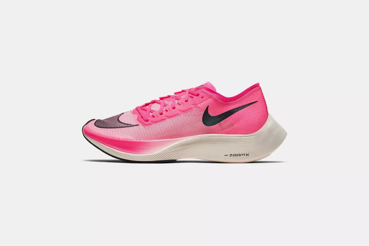 ស្បែកជើងរត់ Vaporfly ដ៏ចម្រូងចម្រាសរបស់ Nike បានប្រកាសស្របច្បាប់សម្រាប់ការប្រកួតប្រជែង