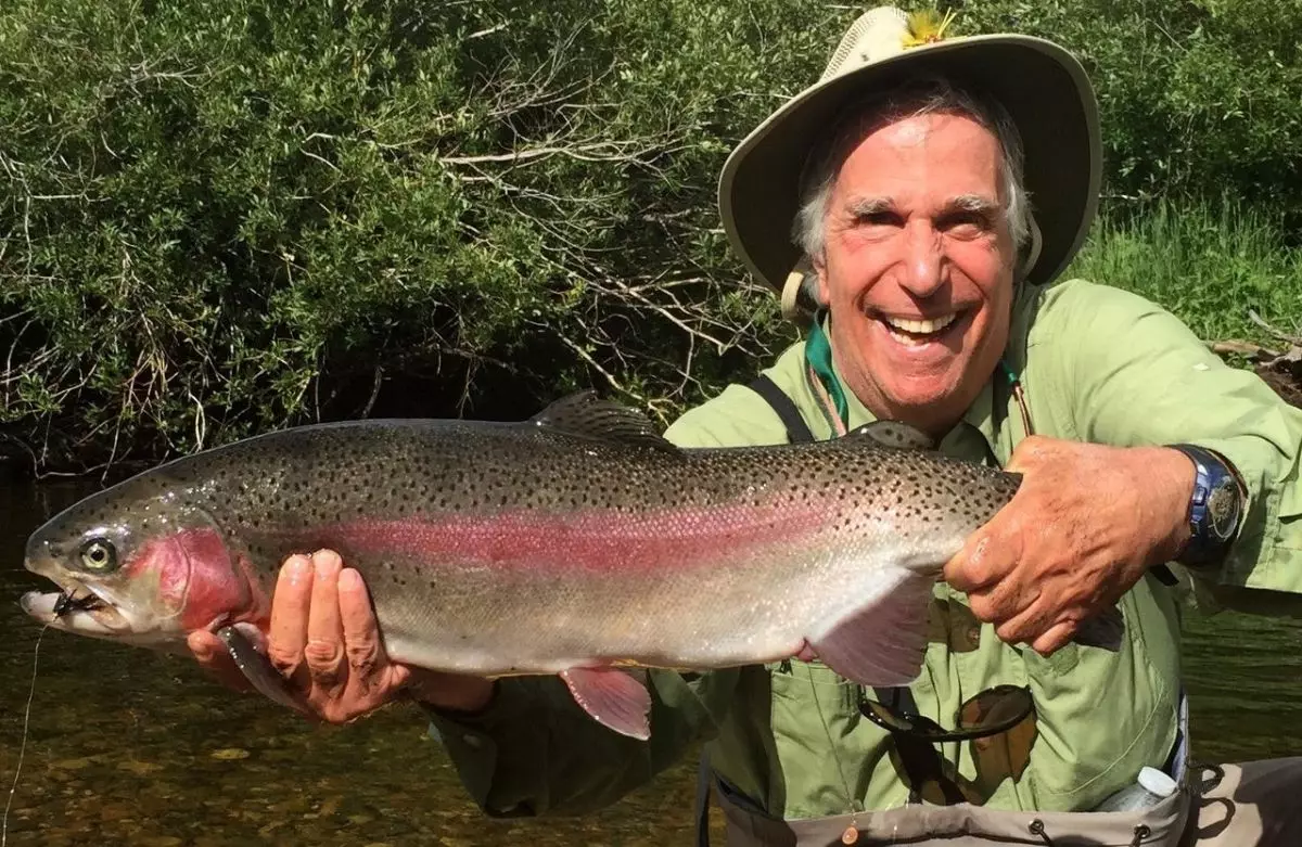 UHenry Winkler Ukhuluma Ngokuthatheka Kwakhe Okukhulu Kakhulu: Ukudoba Ngezindiza