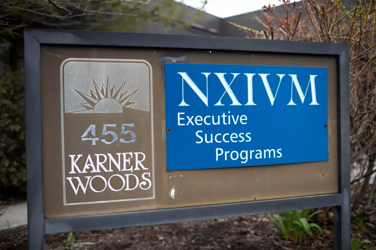 Likulu la NXIVM Executive Success Programs ku Albany, NY. (Chithunzi ndi Amy Luke/Getty Images)