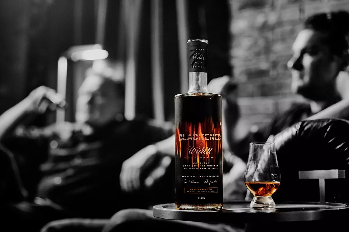 جائزو وٺو: Metallica’s Blackened Whisky brand teamed with Willett on a Ry