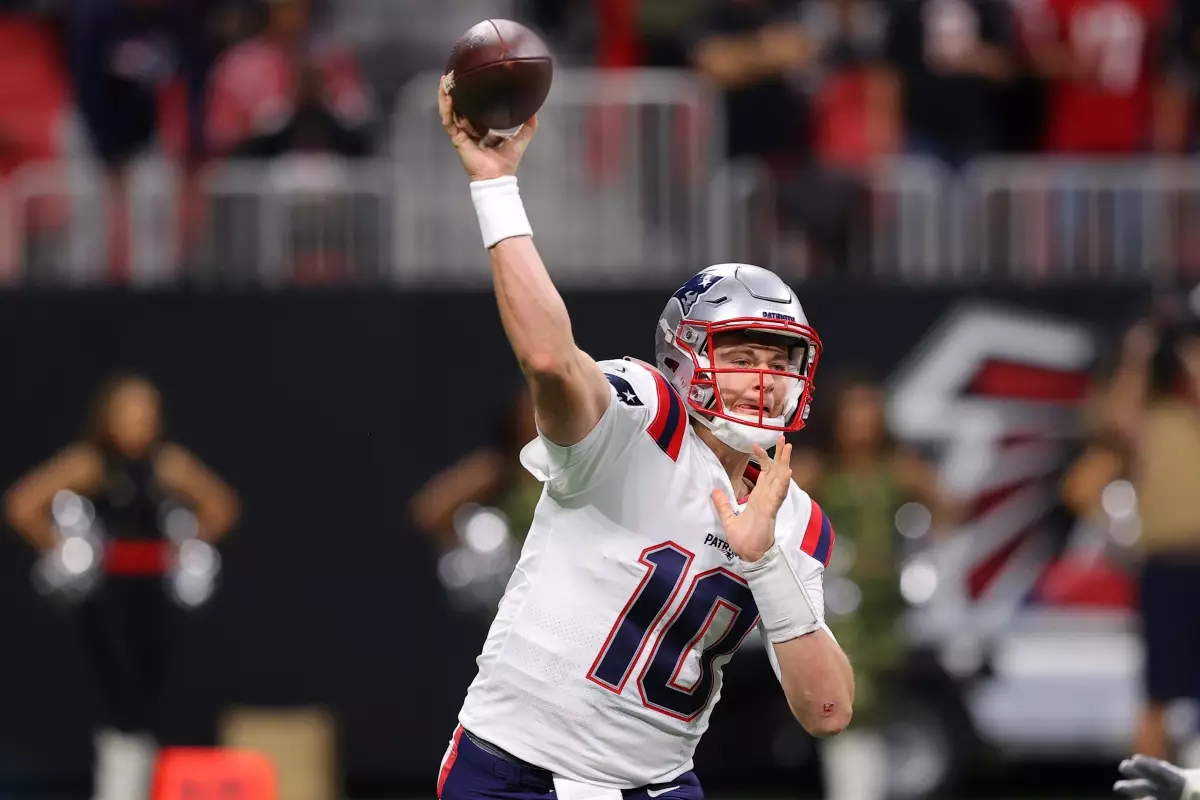 ۋەتەنپەرۋەرلەر QB Mac Jones ھۆججەتلىرى Tom Brady-Esque «MJ10» ماركىسى ئۈچۈن