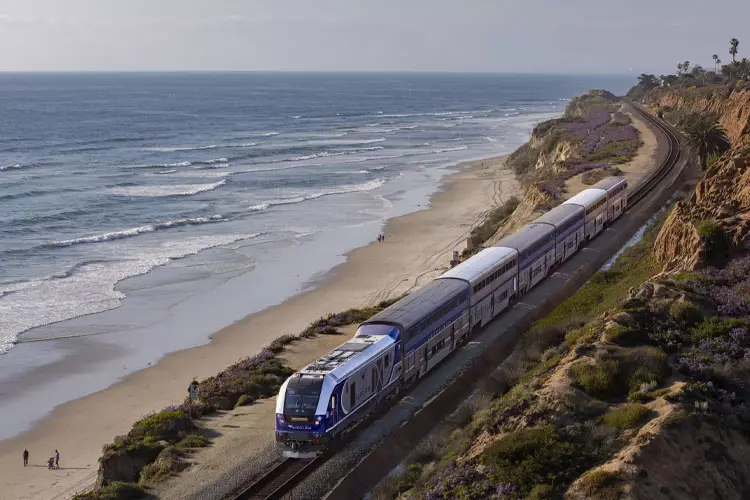 amtrak Sakit okean sörfçü