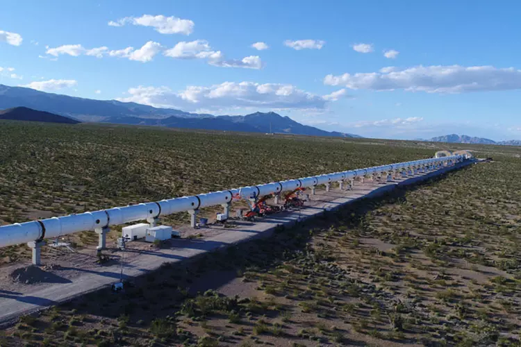 prawan hyperloop siji pembangunan