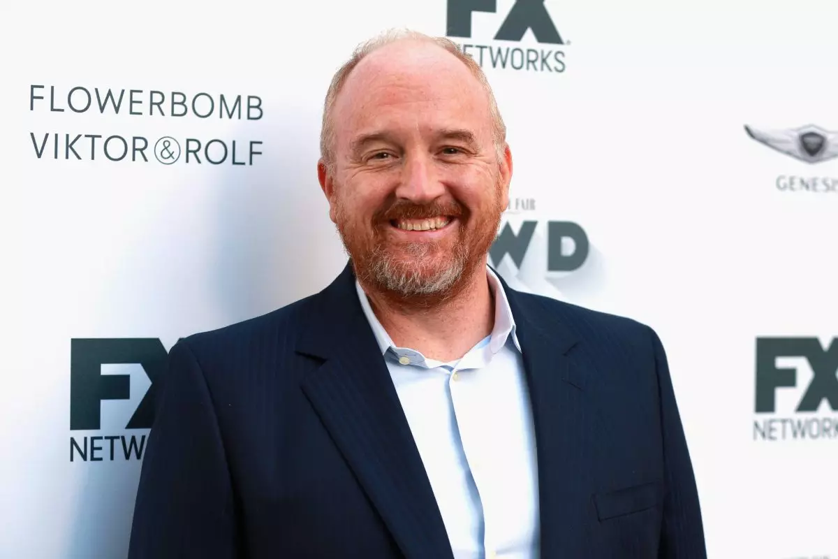 Serioki uzten ari gara Louis C.K. Itzuli Tour bat egin?