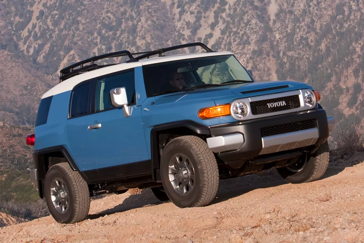 Toyota FJ Cruiser, Terdepan Waktunya, Akhirnya Memiliki Momennya