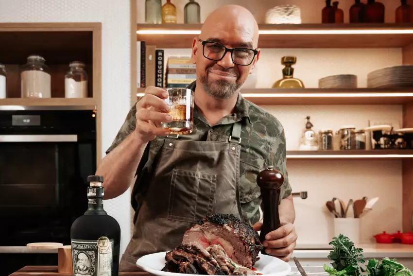 Đầu bếp Michael Symon