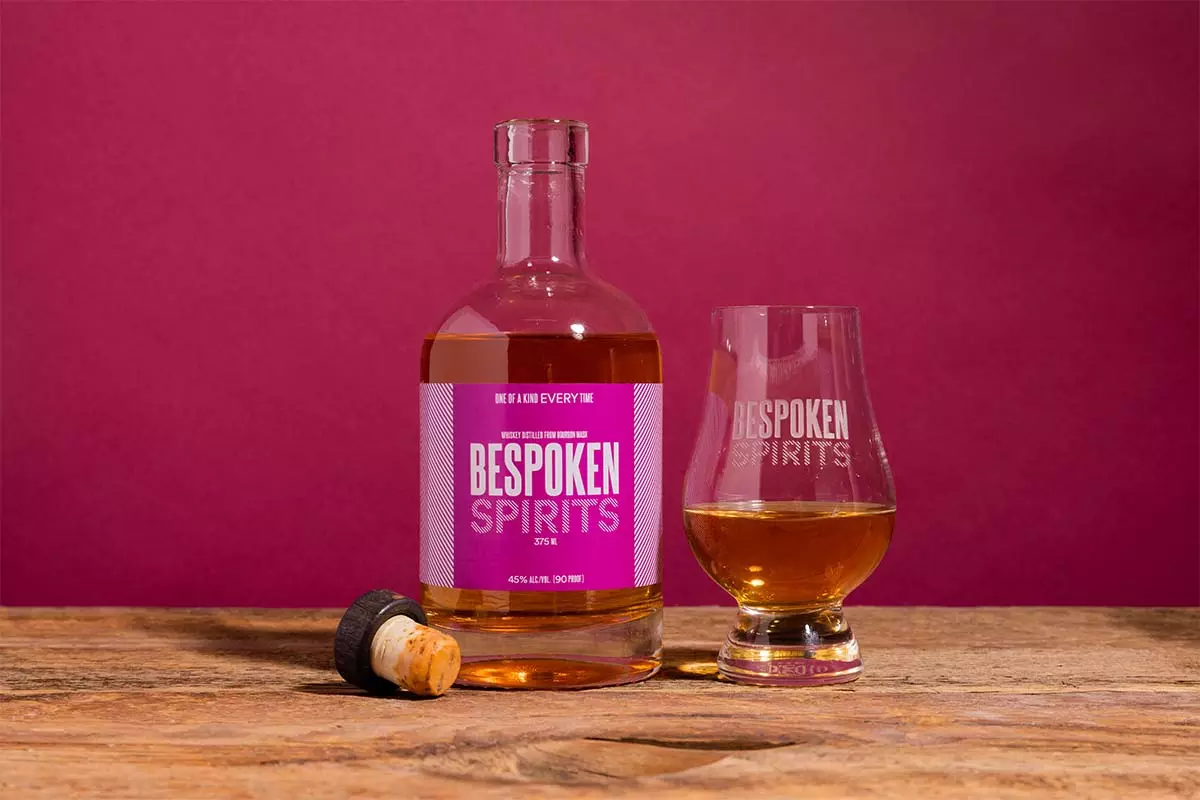 Et spiritusfirma med Derek Jeter-backed ønsker at modne whisky på dage, ikke år