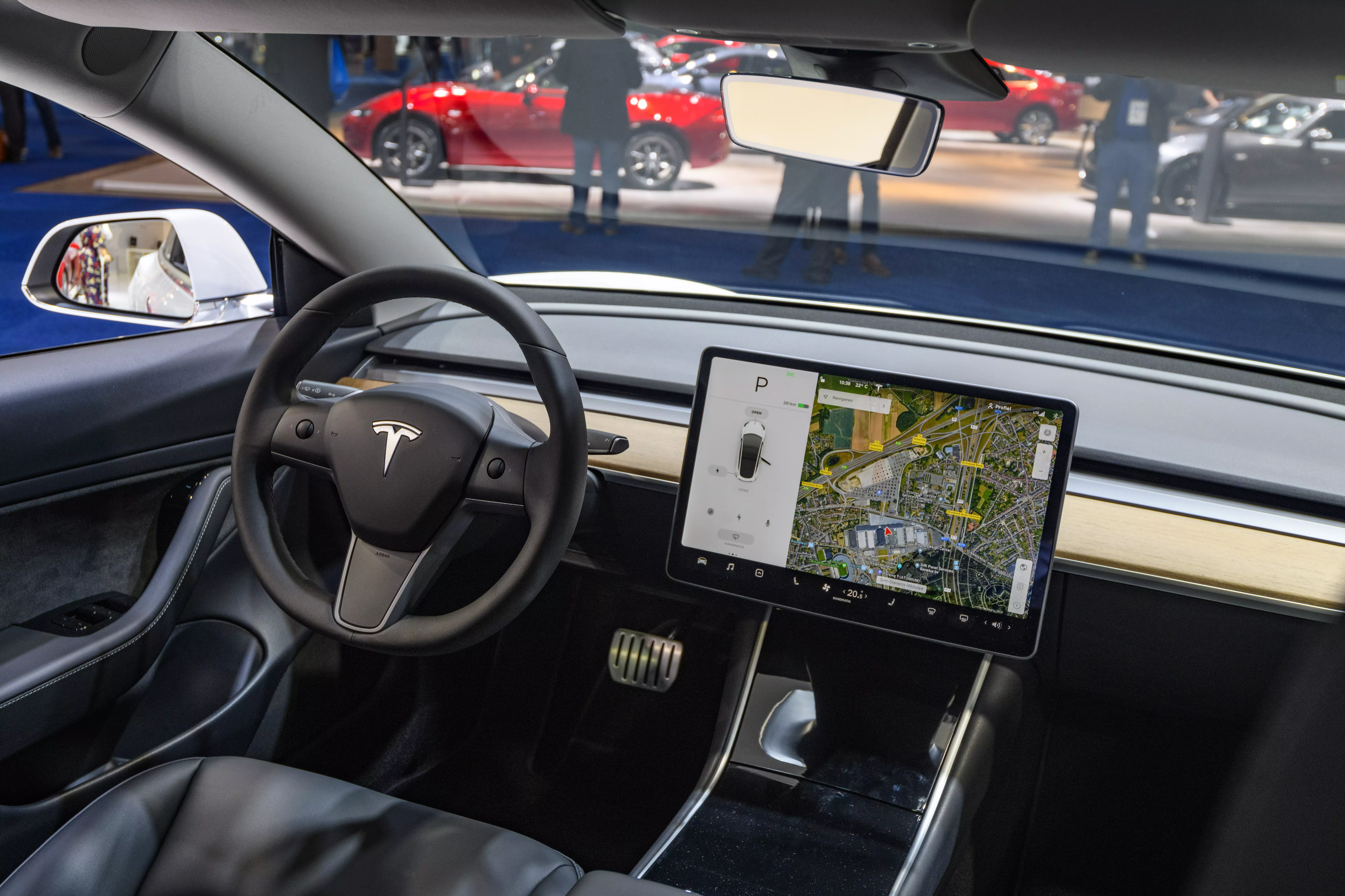 Tesla model 3 ekran