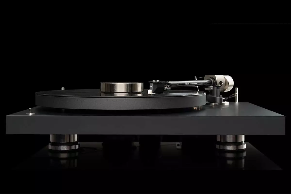 Review: Pro-Ject Debut PRO minangka Turntable Paling Apik Ing $1,000