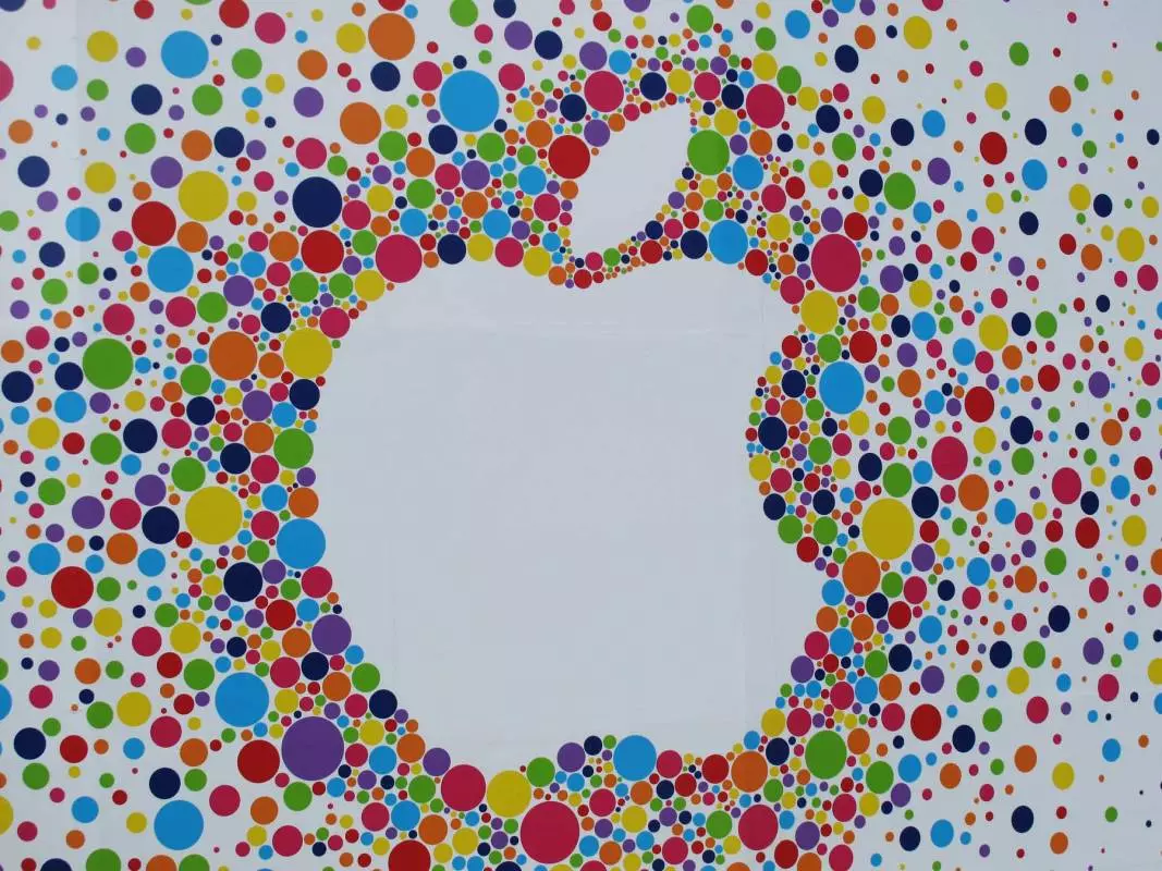 Apple projeya otomobîla xweser piştrast kir. (Cristina Arias / Cover / Getty Images)