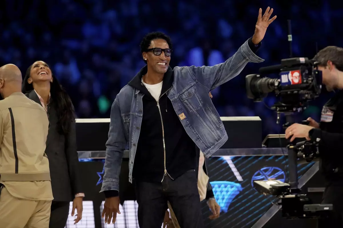 Scottie Pippen preséntase no concurso NBA All-Star - AT&T Slam Dunk de 2020 durante a noite do sábado State Farm All-Star no United Center o 15 de febreiro de 2020 en Chicago, Illinois.