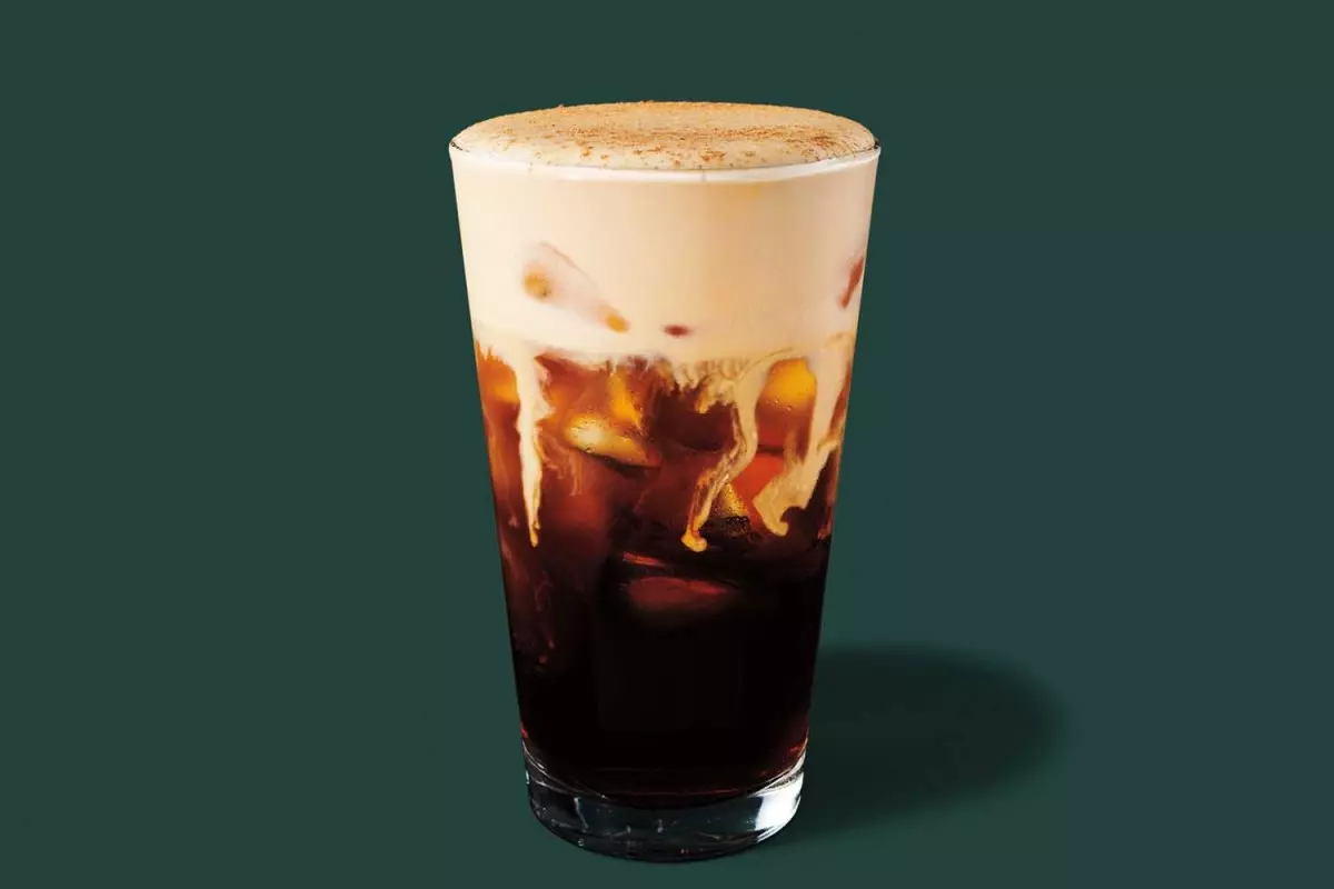 Starbucks Elegede ipara Cold Pọnti