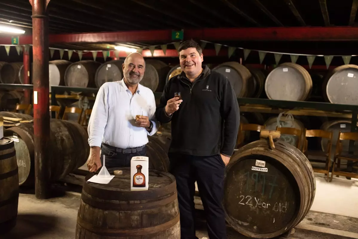 Enrique de Colsa û Colin Gordon Taste Tequila Don Julio Reposado, Double Cask