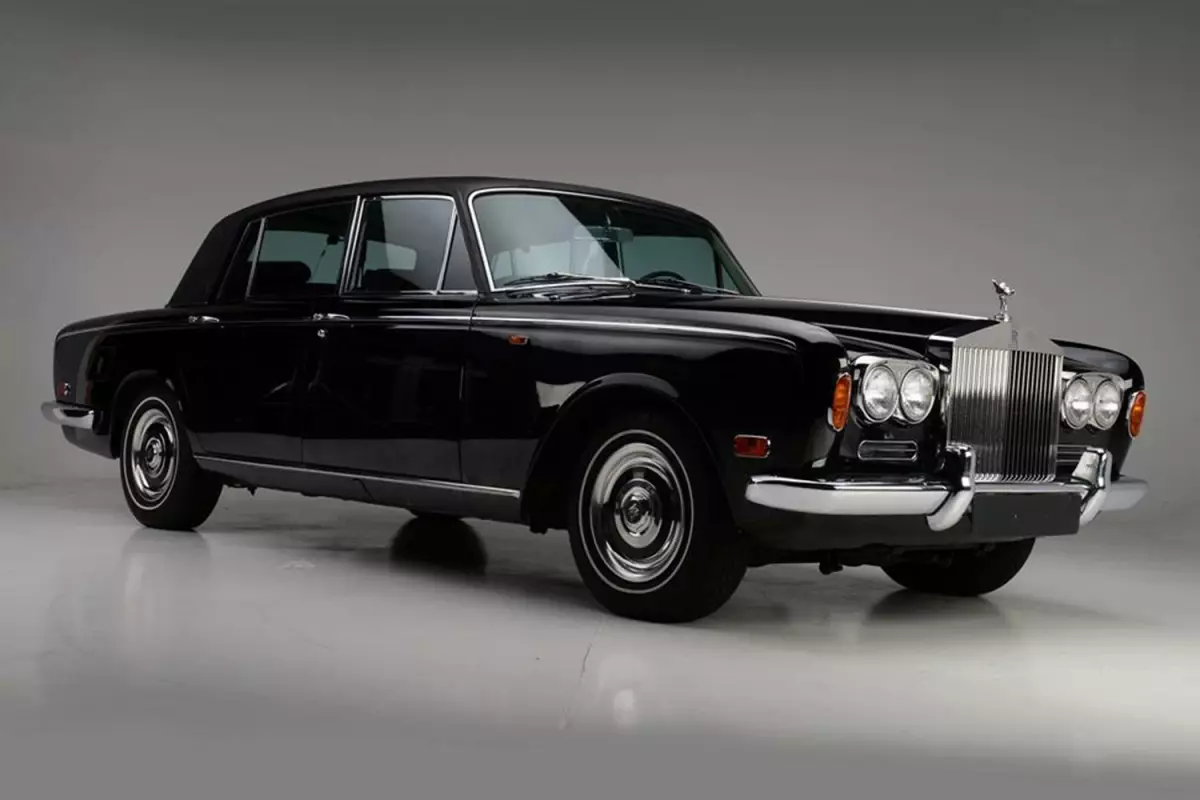 Johnny Cash 1970 Rolls-Royce Silver Shadow i le fa'atautu'i a Barrett-Jackson