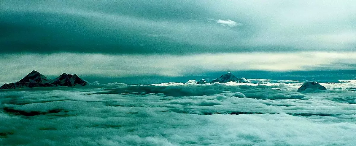 První severoamerická žena, která zdolala Mount Everest, sdílí své zkušenosti