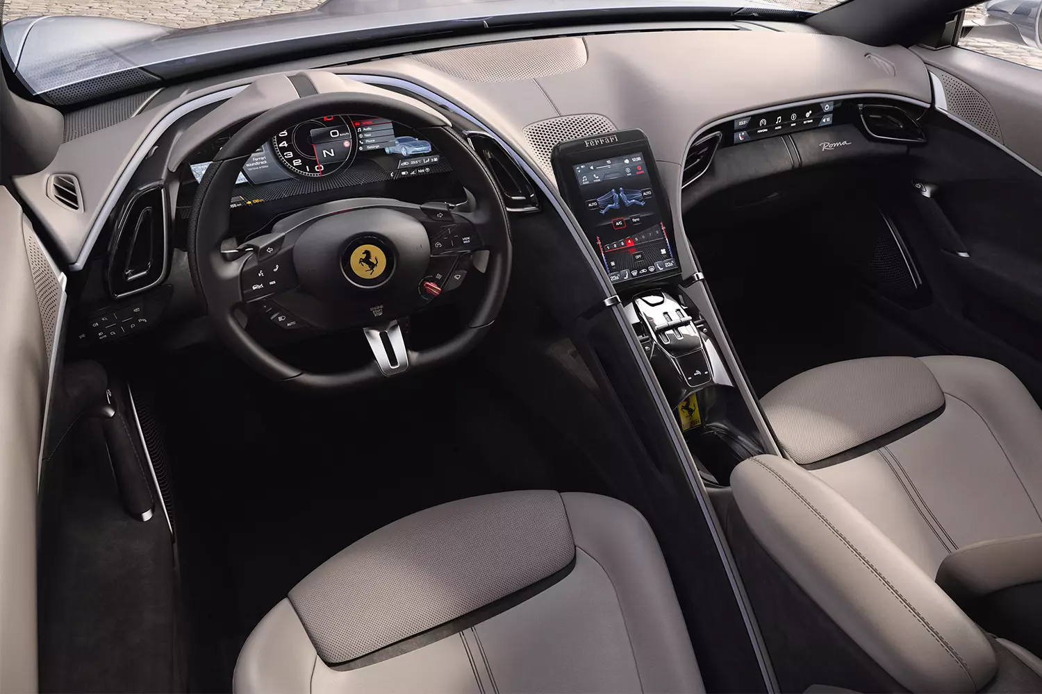 Interior do carro de esportes do cupê de Ferrari Roma