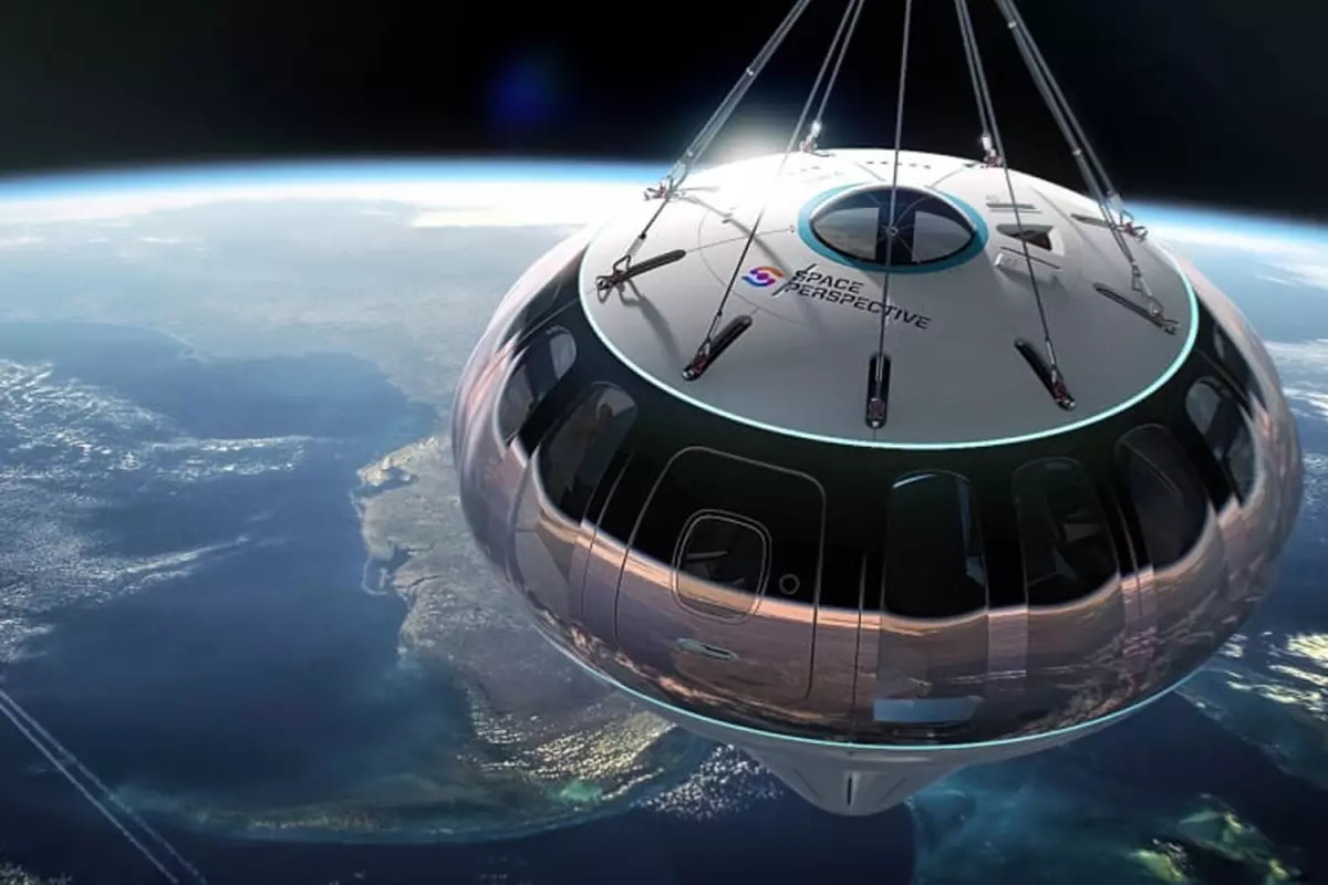 Nu kan du boka en luftballong till kanten av rymden