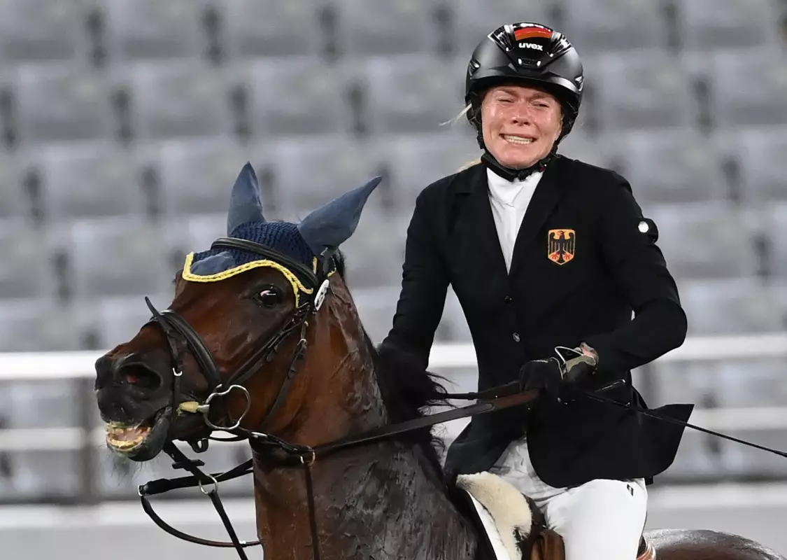 Kuendesha Farasi Kumeshuka Kutoka Pentathlon ya Kisasa kwenye Michezo ya Olimpiki Kufuatia Tukio la Kubwaga Farasi huko Tokyo