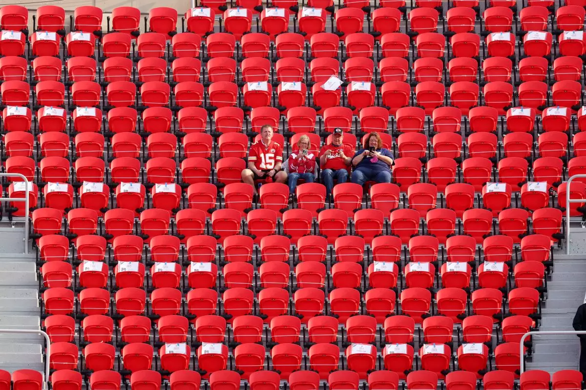 Existuje stále výhoda domácího hřiště na prázdných stadionech NFL?