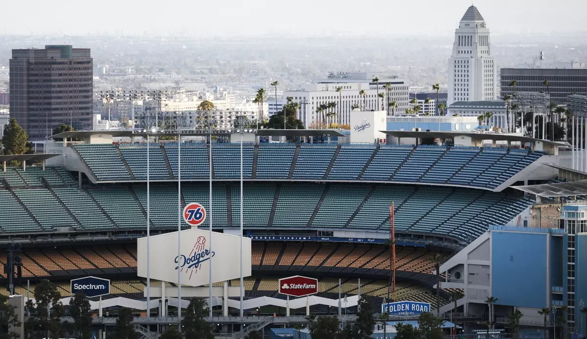 MLB סעזאָן קאַנסאַלד