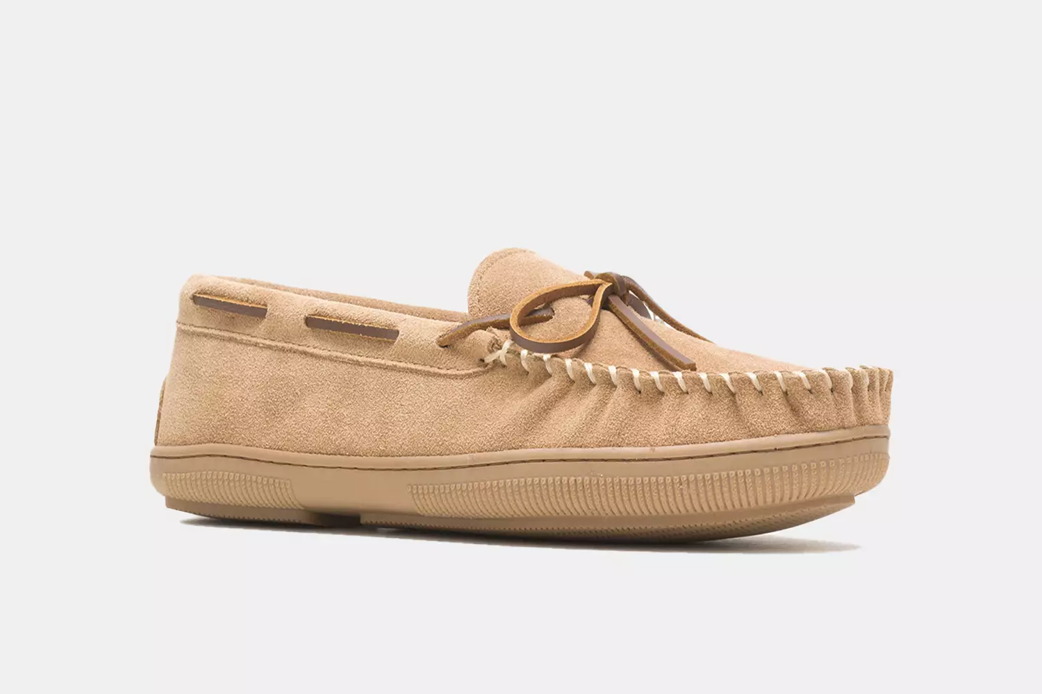 i-moccasin ye-suede yakudala