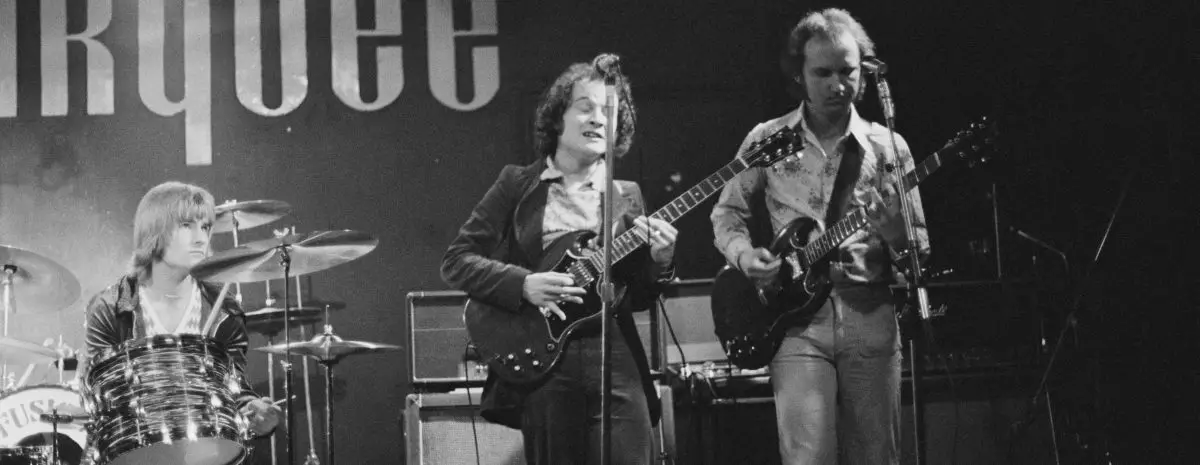 De Jeremy Spencer Band treedt op op het podium van de Marquee Club, Londen, 1978. Jeremy Spencer stond in de originele line-up van Fleetwood Mac van 1967 - 1971. (Foto door Erica Echenberg/Redferns)