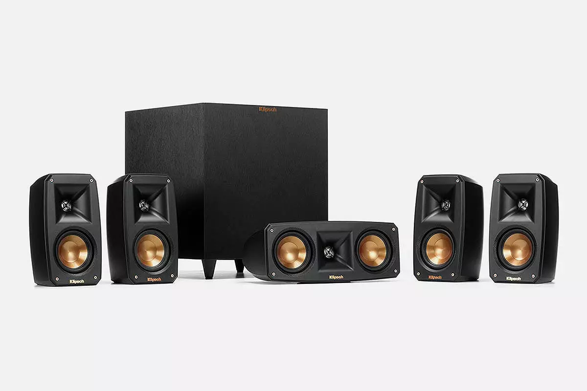 Klipsch Reference 5.1 Channel Sound Surround System me Subwoofer me valë, tani 68% ulje në Woot