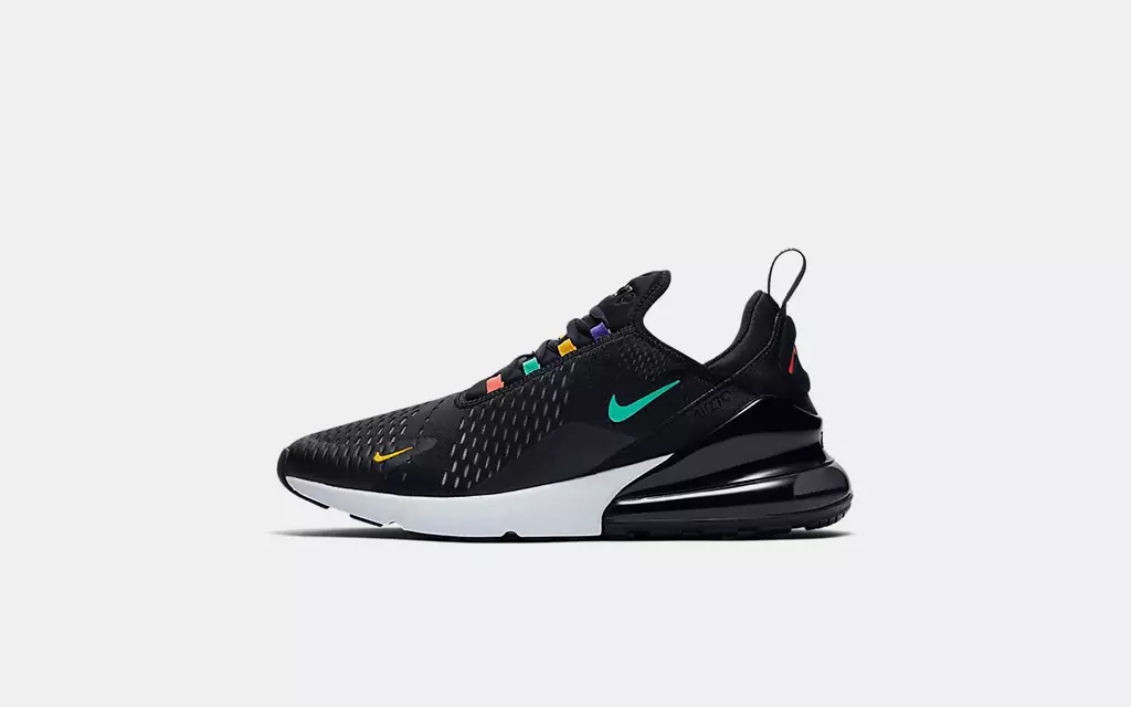 Nike AirMax 270 Sapatos