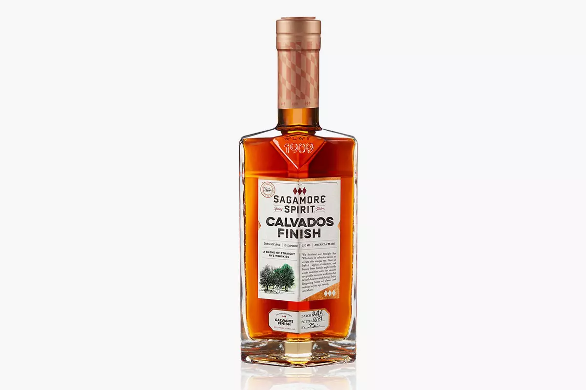 Ko'rib chiqish: Sagamore Spirit Calvados Finish - bu brendi burilishli javdar