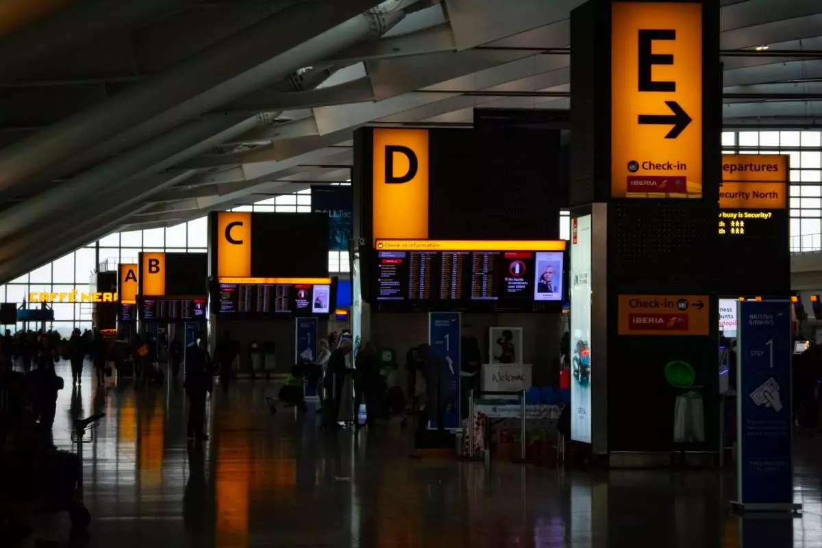 Vous arrivez en Angleterre depuis l'étranger ? Vous devrez maintenant mettre en quarantaine.