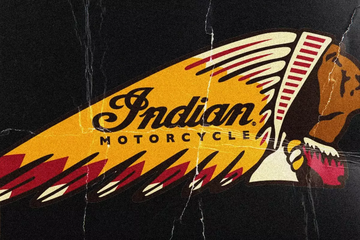 Indian Motorcycles Native American hovedbeklædning logo på en sort baggrund