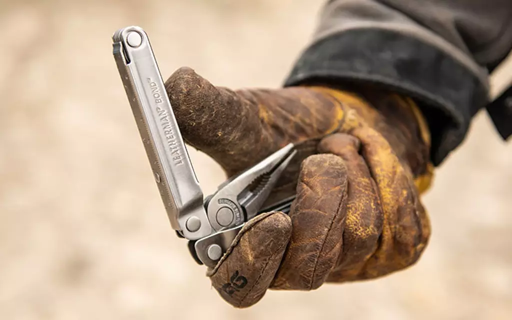 مراجعة Leatherman Bond Multi-Tool