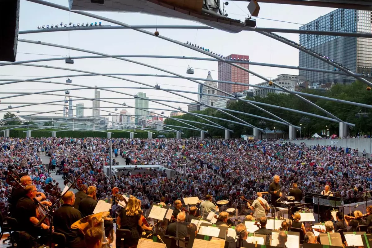 Grant Park orkestri fotosurati Chikago shahridan olingan