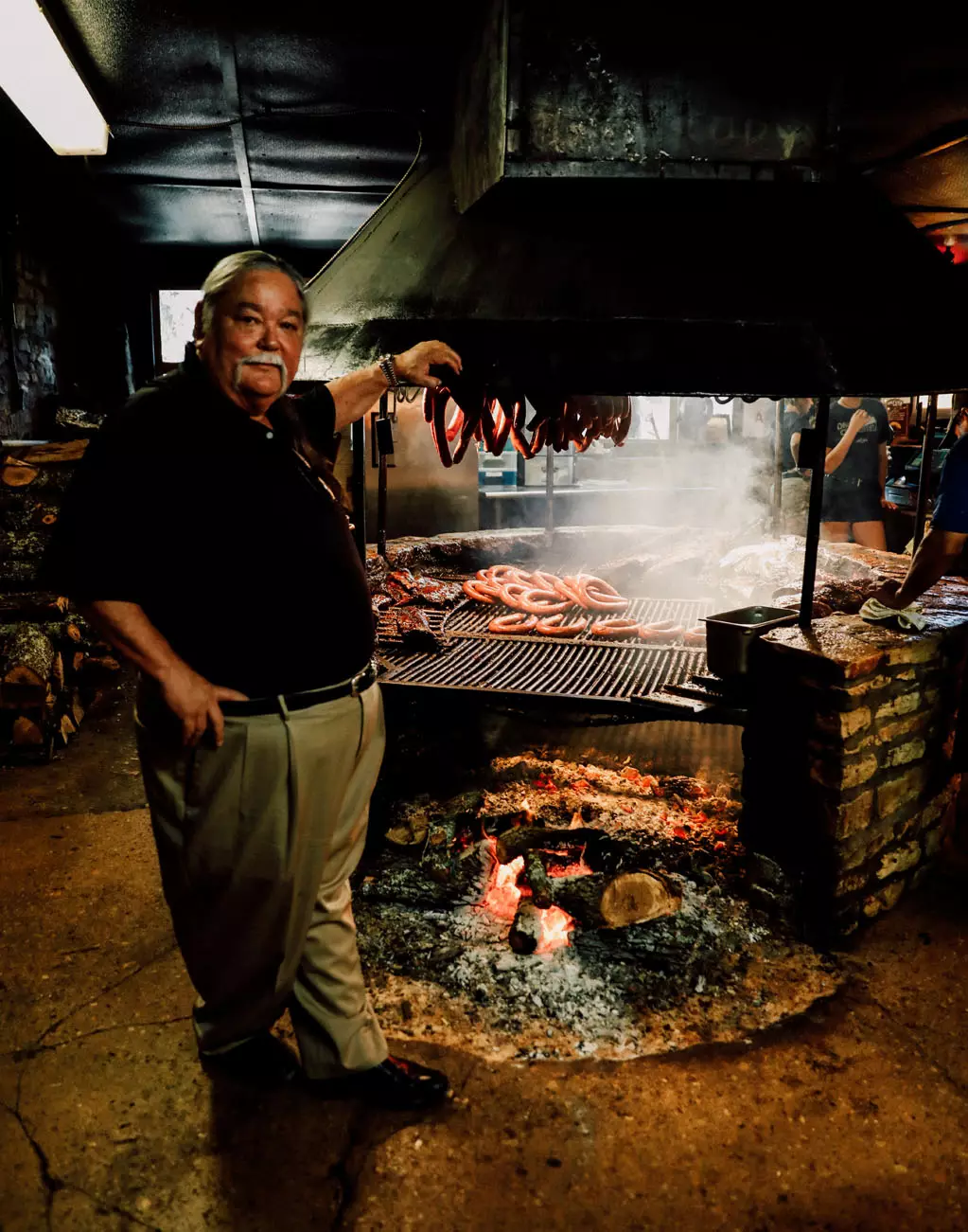 Worth the Enteni, Vol. III: Salt Lick BBQ 8139_3