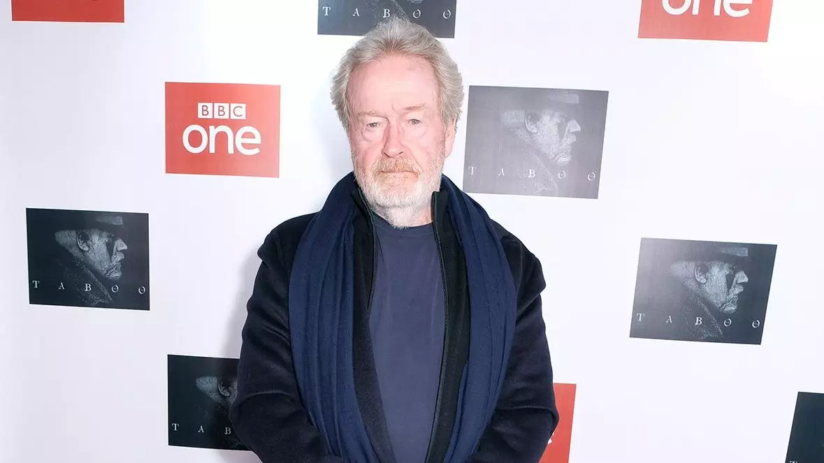 Ridley Scott verjame, da vesoljci obstajajo in prihajajo po vas